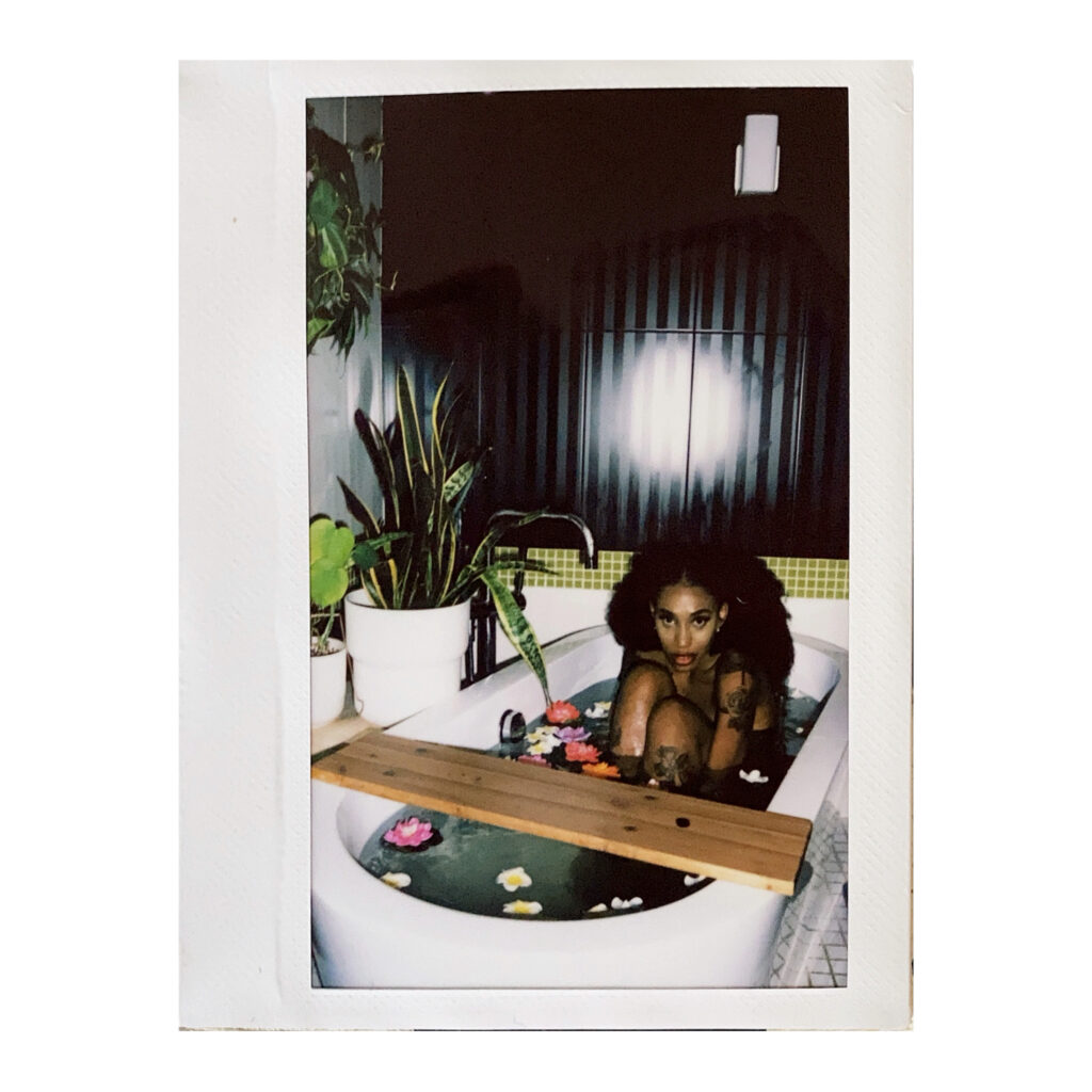 FRIDAY’S NEW RELEASES mit CARTOONS „Homegrown“ – BRANDON COLEMAN „Blast Off“ – NAO YOSHIOKA ...